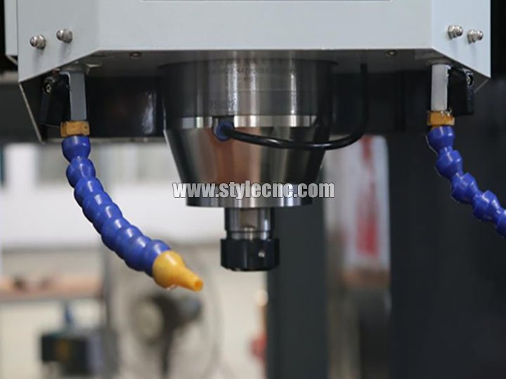 CNC Molding Machine with Automatic Tool Changer | STYLECNC