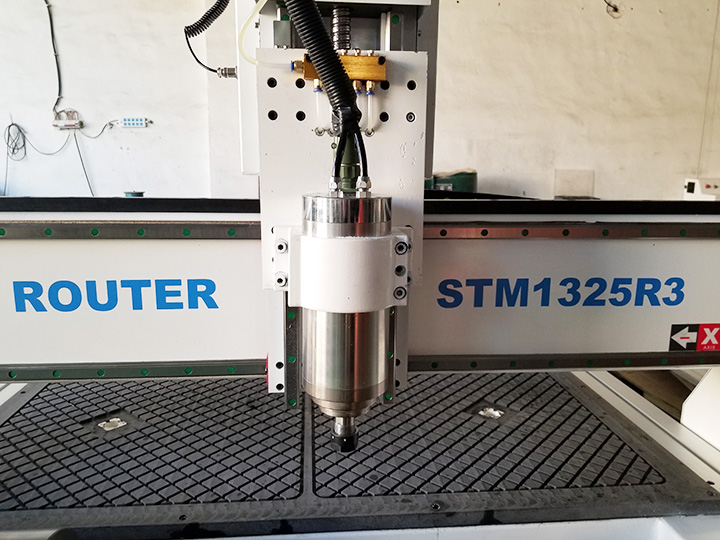 Top Rated 4 Axis CNC Router 1325 with 4x8 Rotary Table STYLECNC