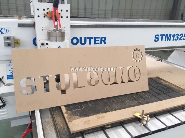 CNC Router for Wood Signs Cutting Projects