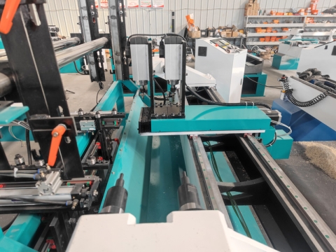 Twin-Spindle CNC Lathe Machine for Wooden Pool Cues Making - STYLECNC
